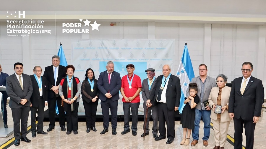 SPE - Gobierno de Honduras otorga premio Rafael Heliodoro Valle a ...